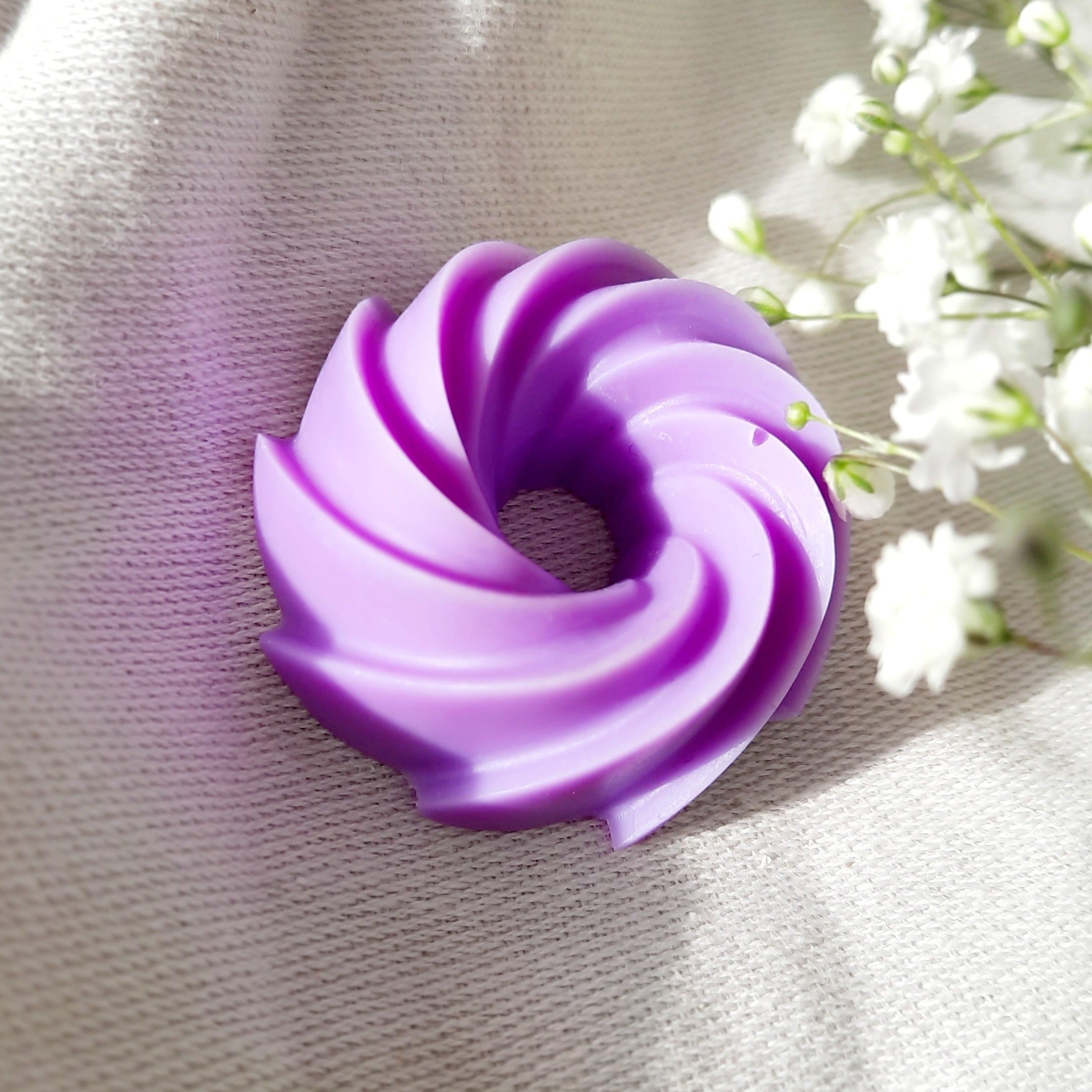 Fondant parfumé 'Bonbon violette' : Création artisanale, saine ...